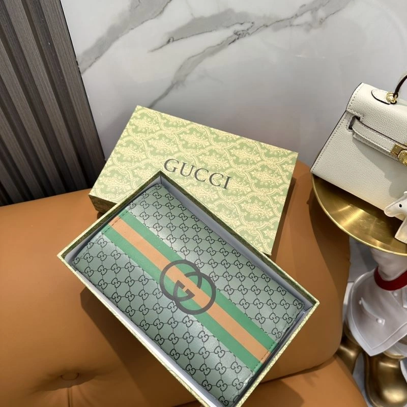 Affordable Gucci Makeup Brushe