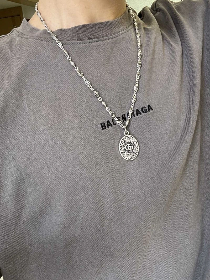Bargain Gucci Necklaces