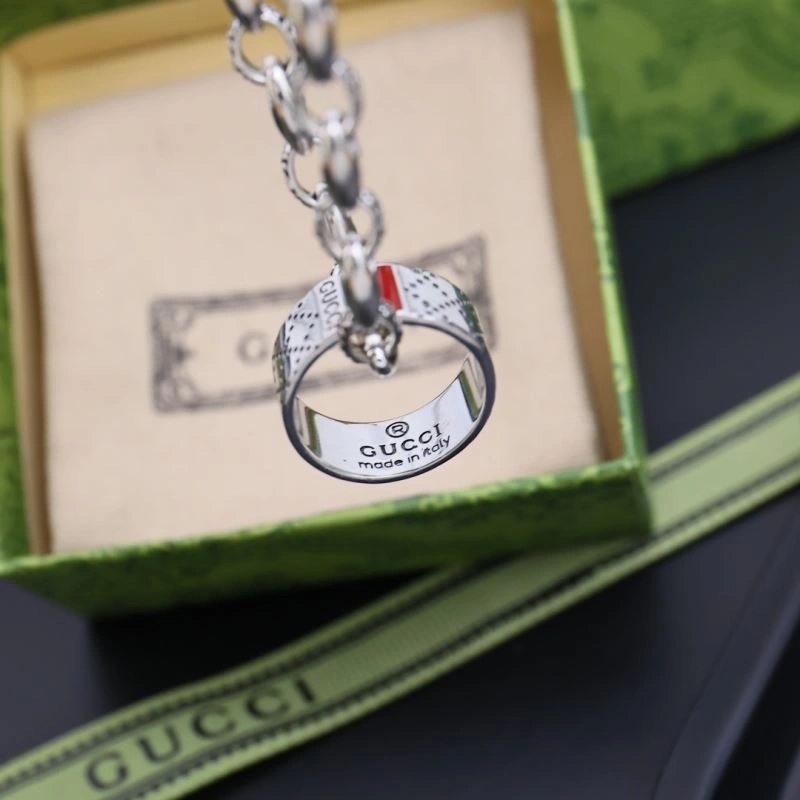 Bargain Gucci Necklaces