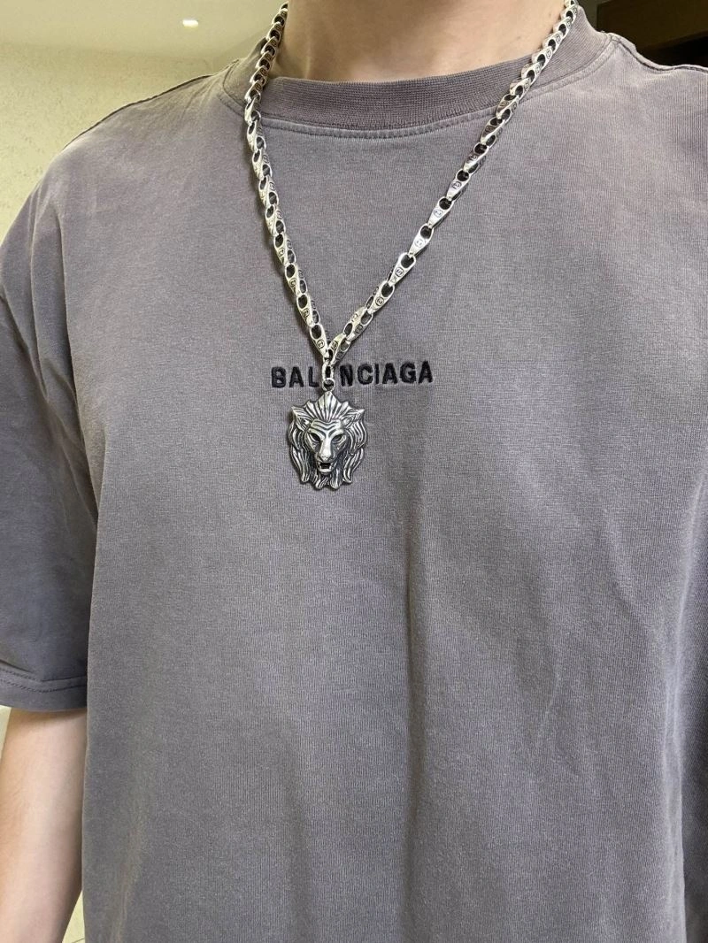 Reasonably priced Gucci Necklaces