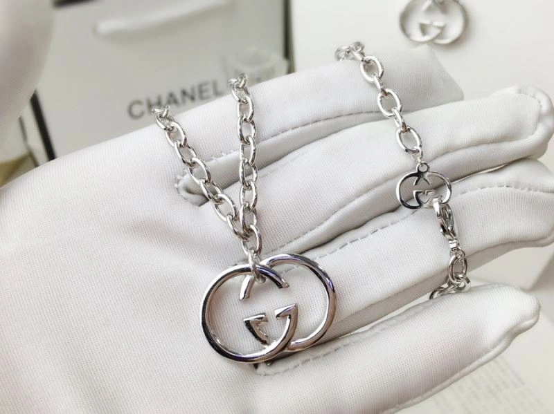Low-cost Gucci Necklaces
