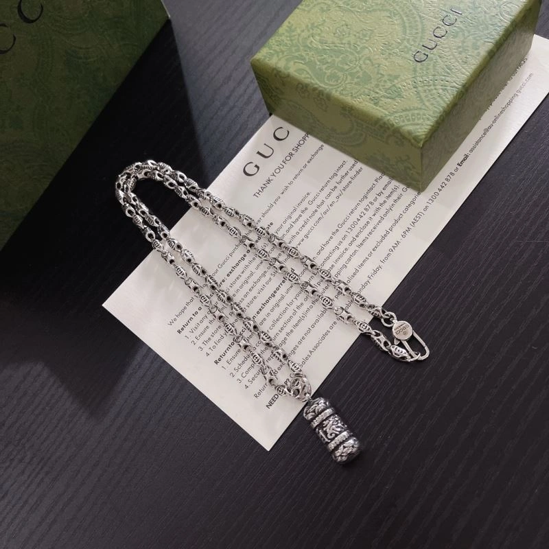 Indistinguishable Gucci Necklaces