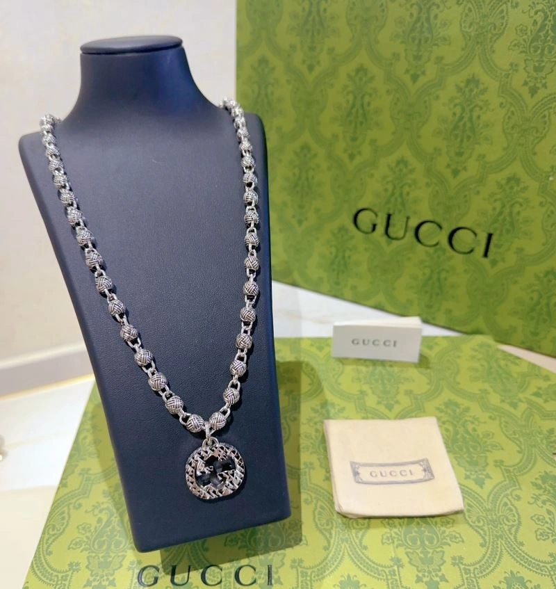 Accurate model Gucci Necklaces