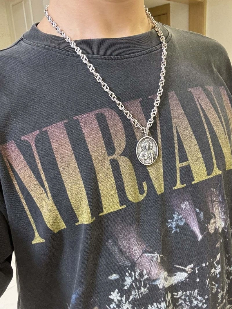 Legit Gucci Necklaces