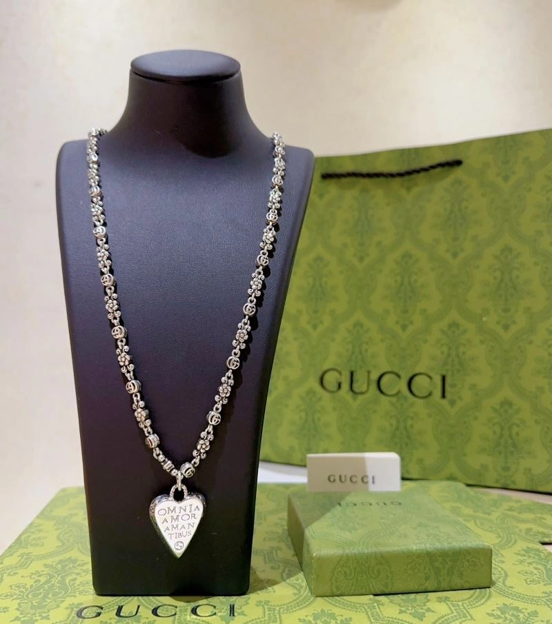 Discounted Gucci Necklaces