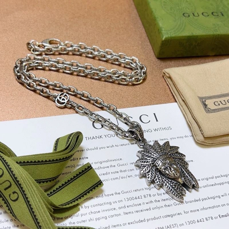 Indistinguishable Gucci Necklaces