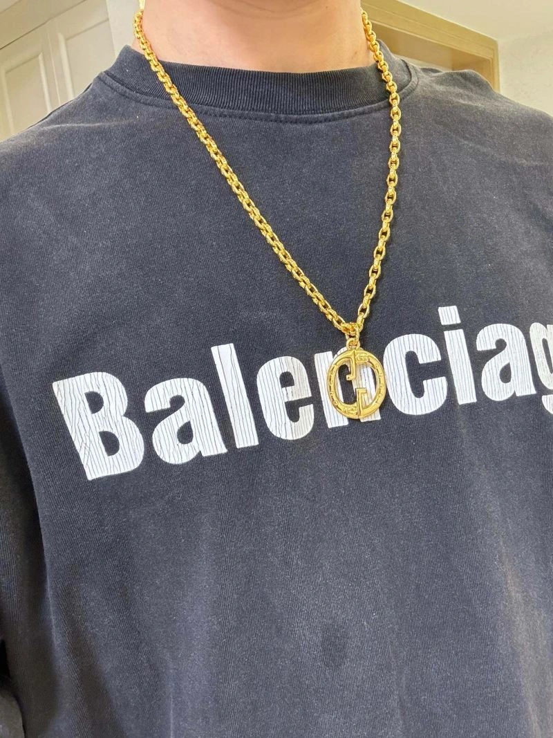 Accurate model Gucci Necklaces