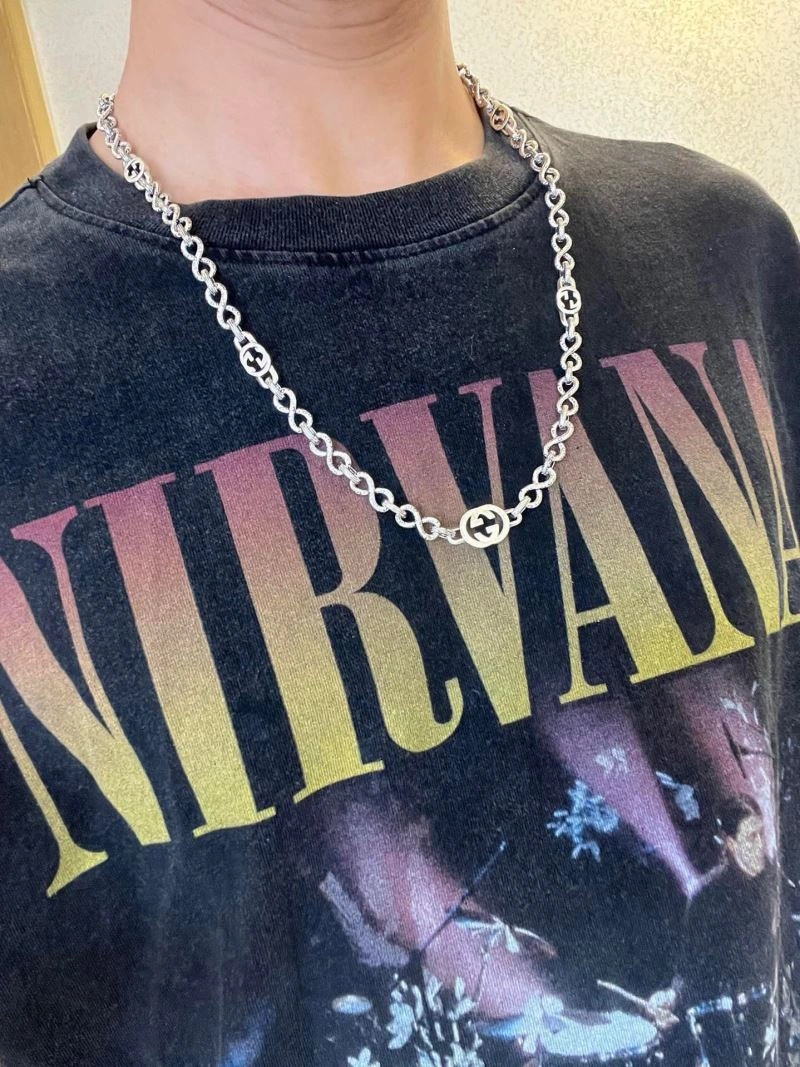 Top mirror Gucci Necklaces
