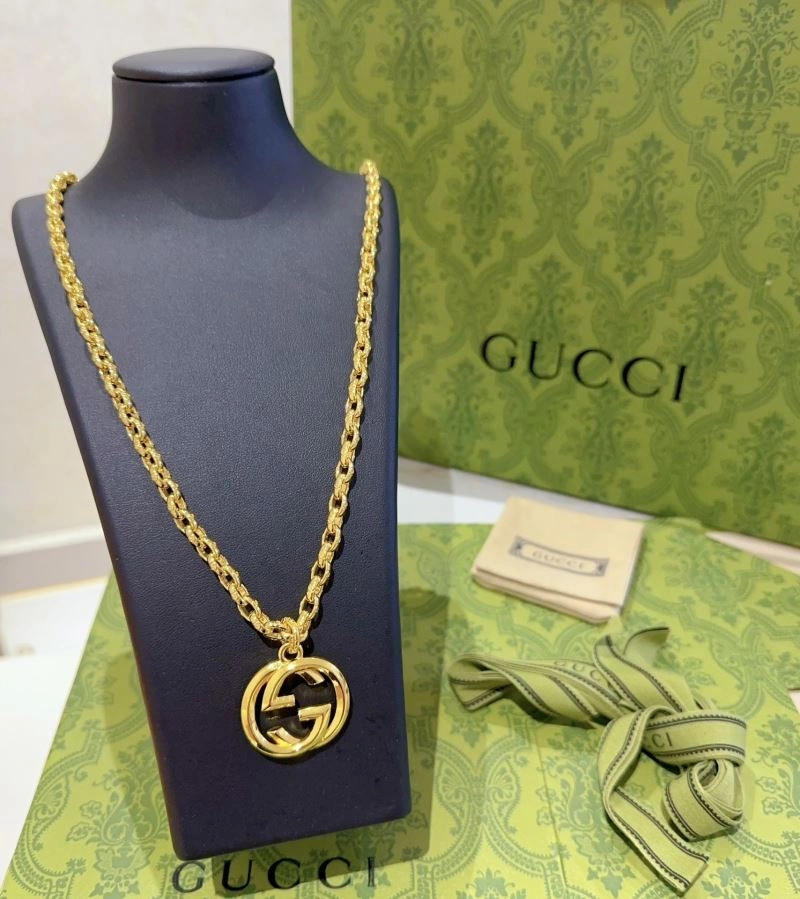 Top mirror Gucci Necklaces