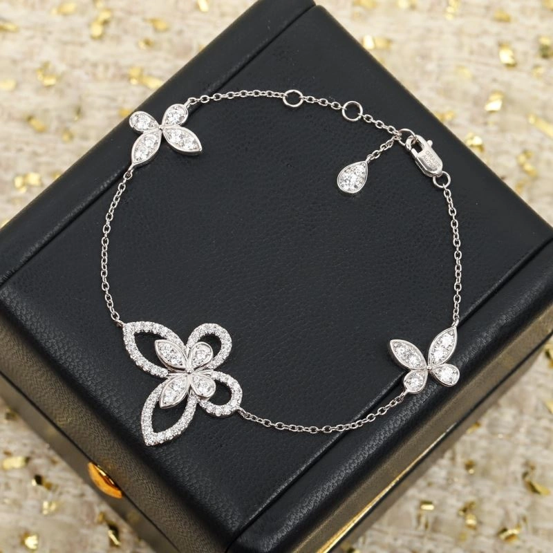 Budget-friendly Gucci Necklaces