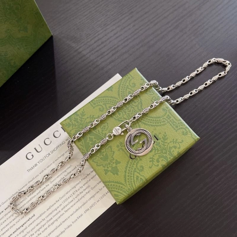 Accurate model Gucci Necklaces