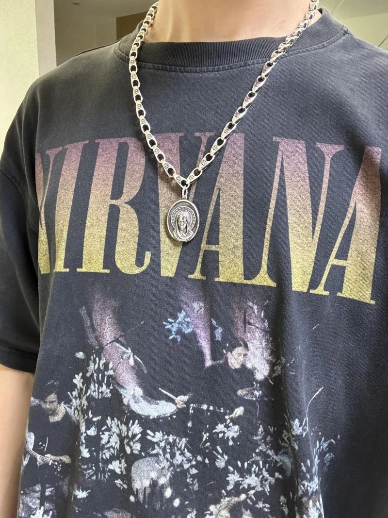 Reasonably priced Gucci Necklaces