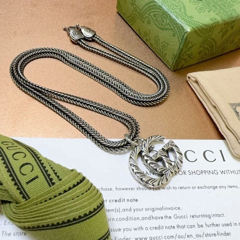 Indistinguishable Gucci Necklaces