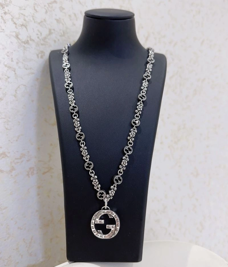 Accurate model Gucci Necklaces