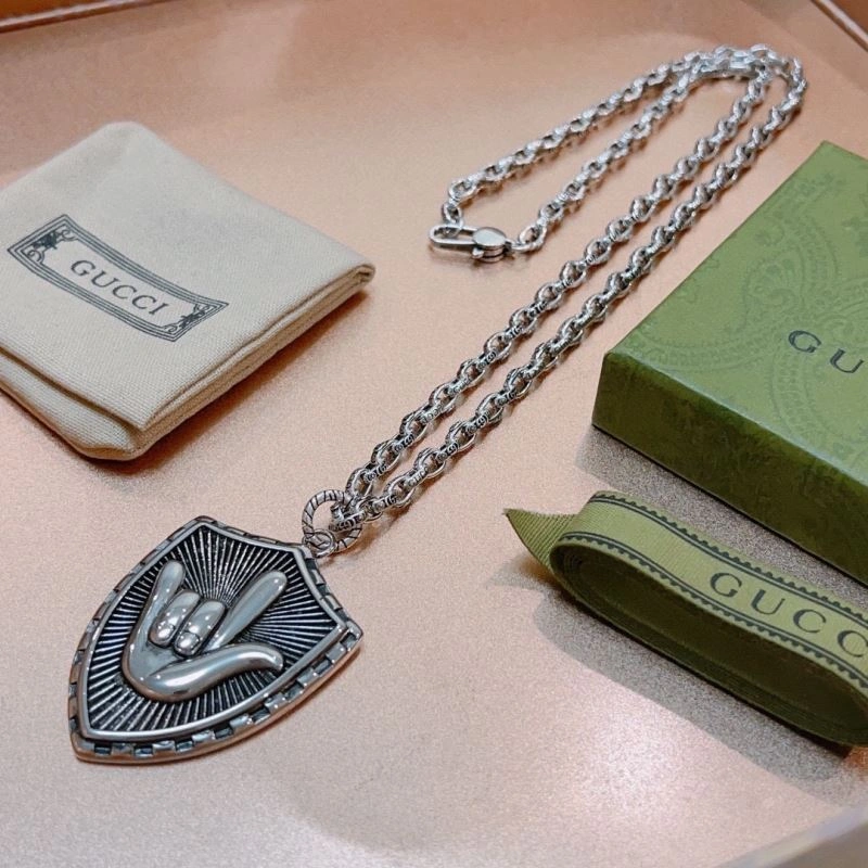 Exact replica Gucci Necklaces