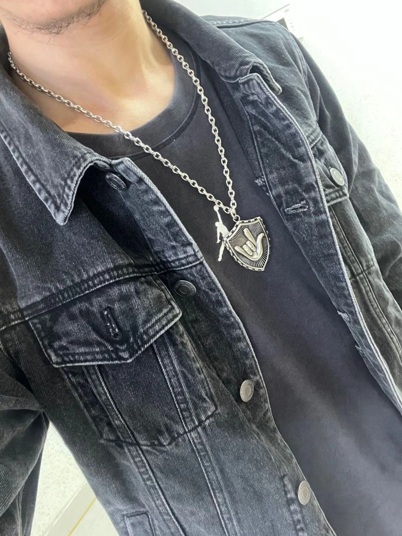 Exact replica Gucci Necklaces