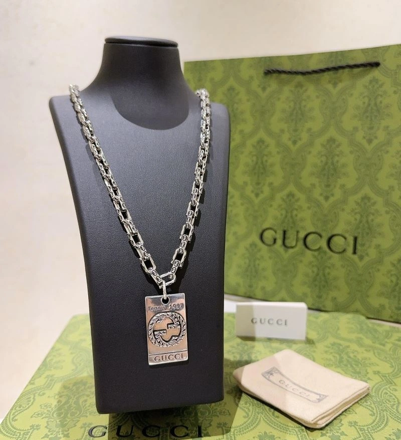 Exact replica Gucci Necklaces