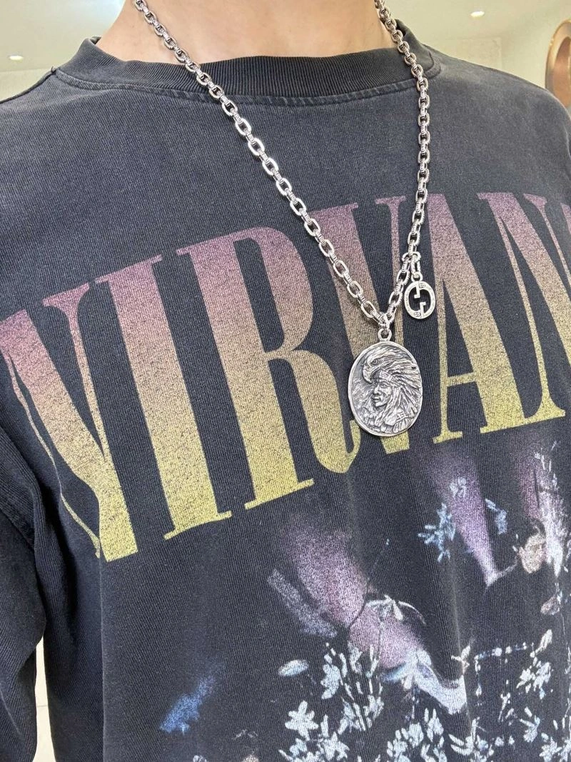 Official Gucci Necklaces