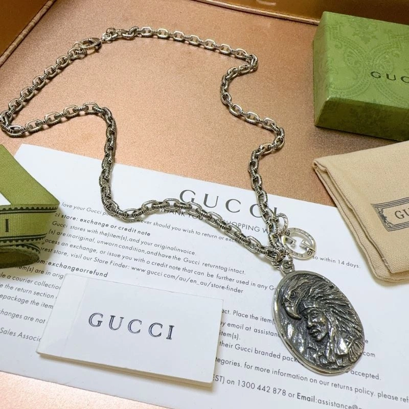Official Gucci Necklaces