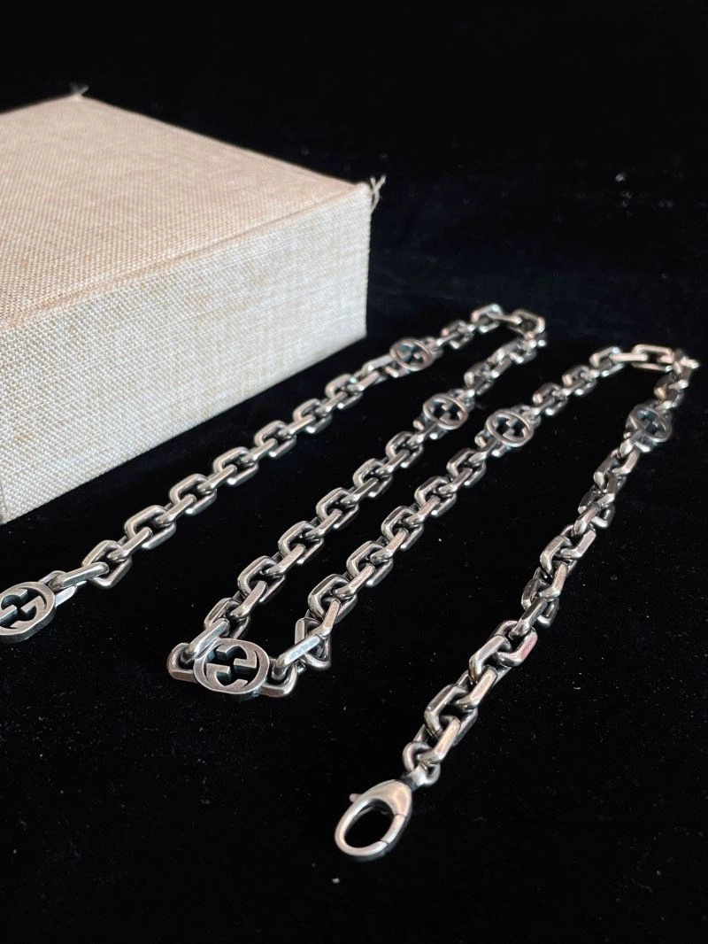 Bargain Gucci Necklaces