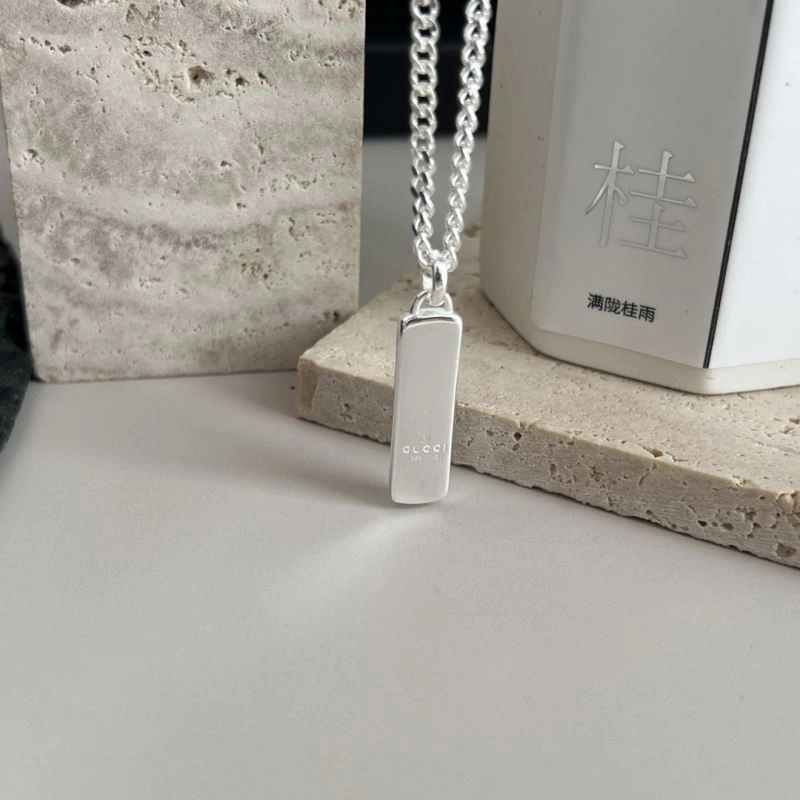 Top mirror Gucci Necklaces