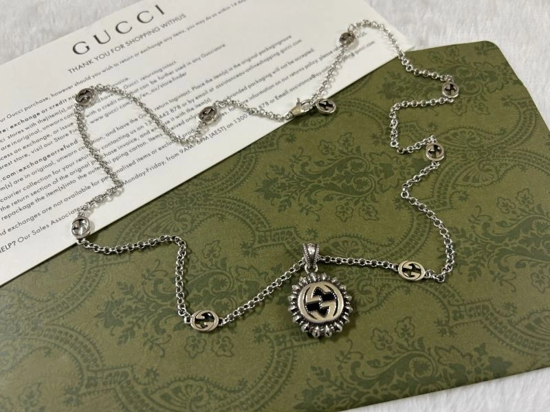 Accurate model Gucci Necklaces