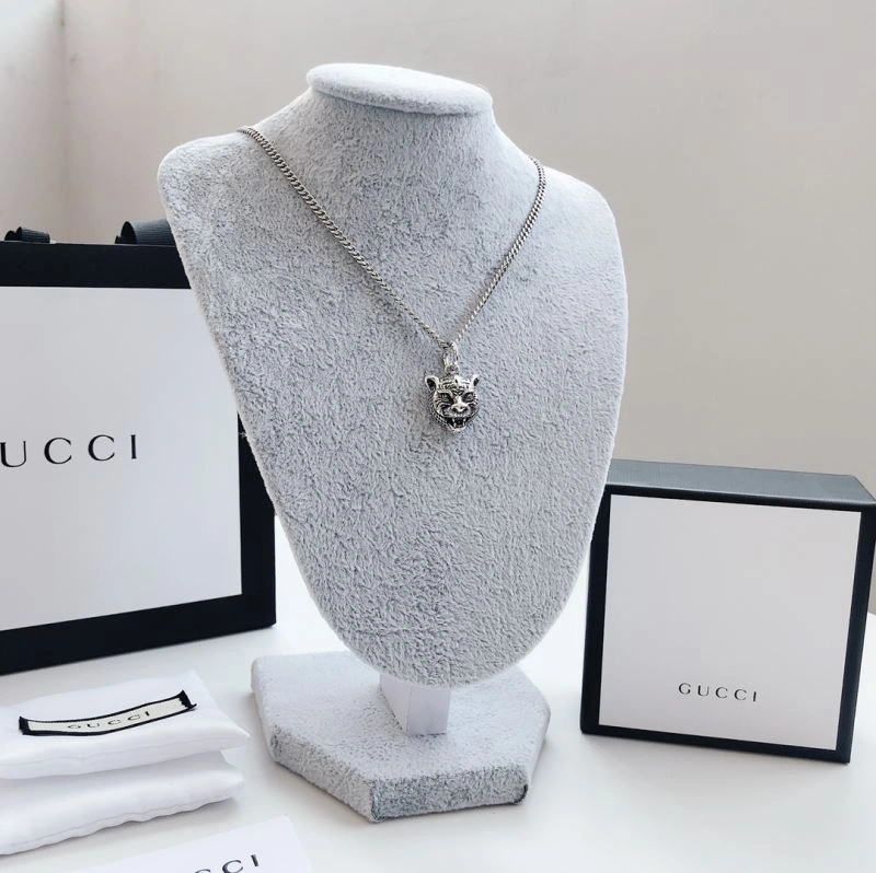 Exact replica Gucci Necklaces