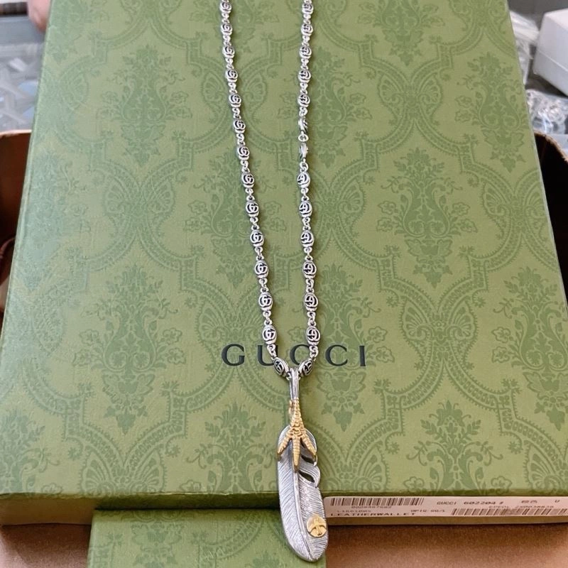 Top mirror Gucci Necklaces