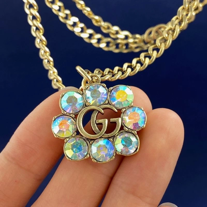 Indistinguishable Gucci Necklaces