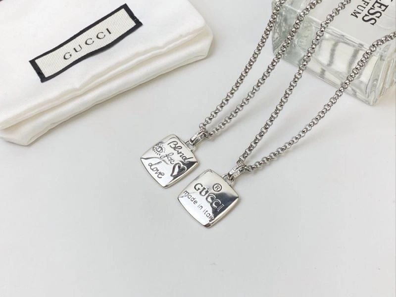 High accuracy Gucci Necklaces