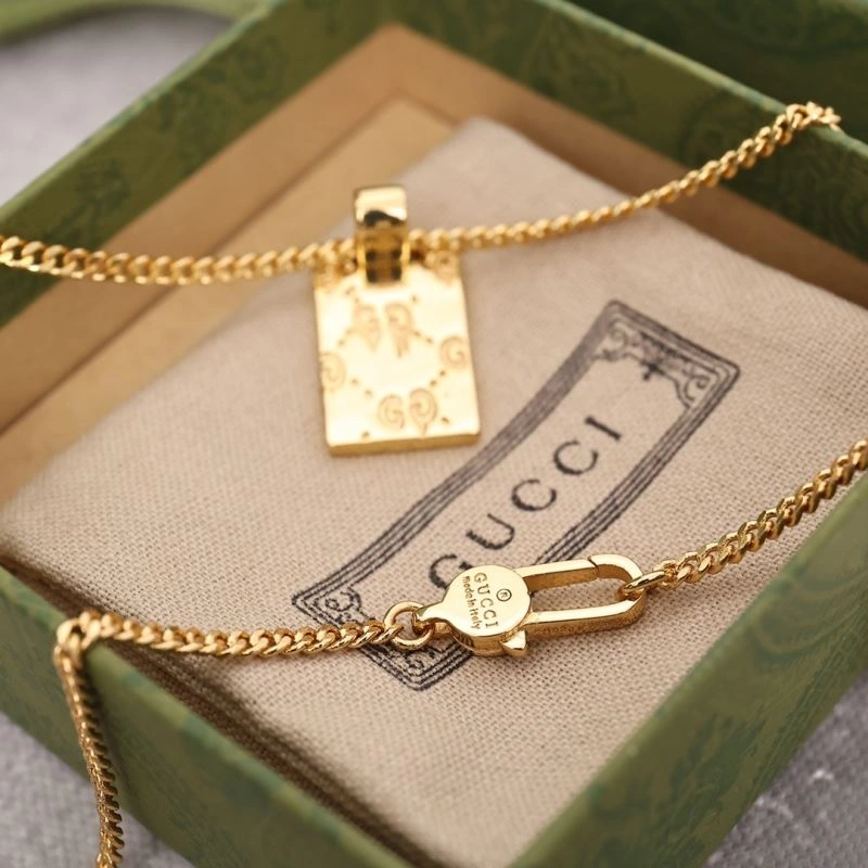 Official Gucci Necklaces