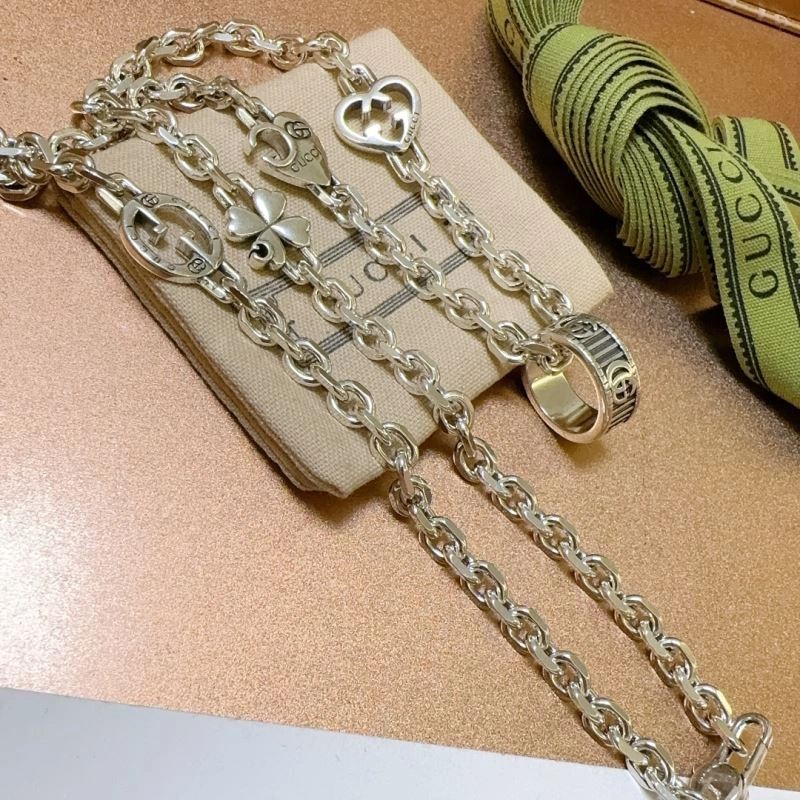 Accurate model Gucci Necklaces