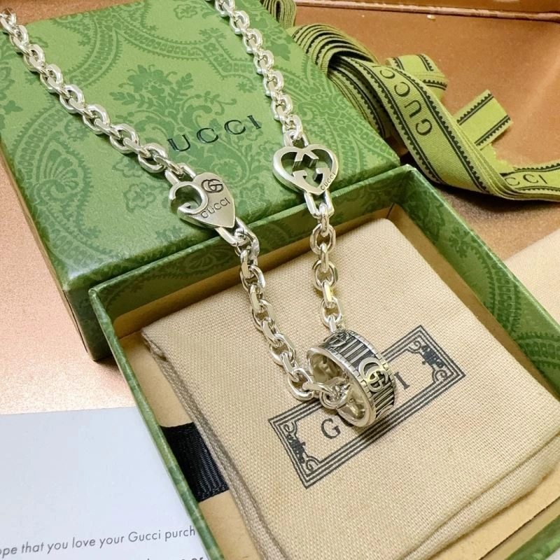 Accurate model Gucci Necklaces