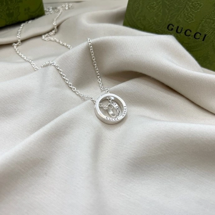 Factory-made Gucci Necklaces