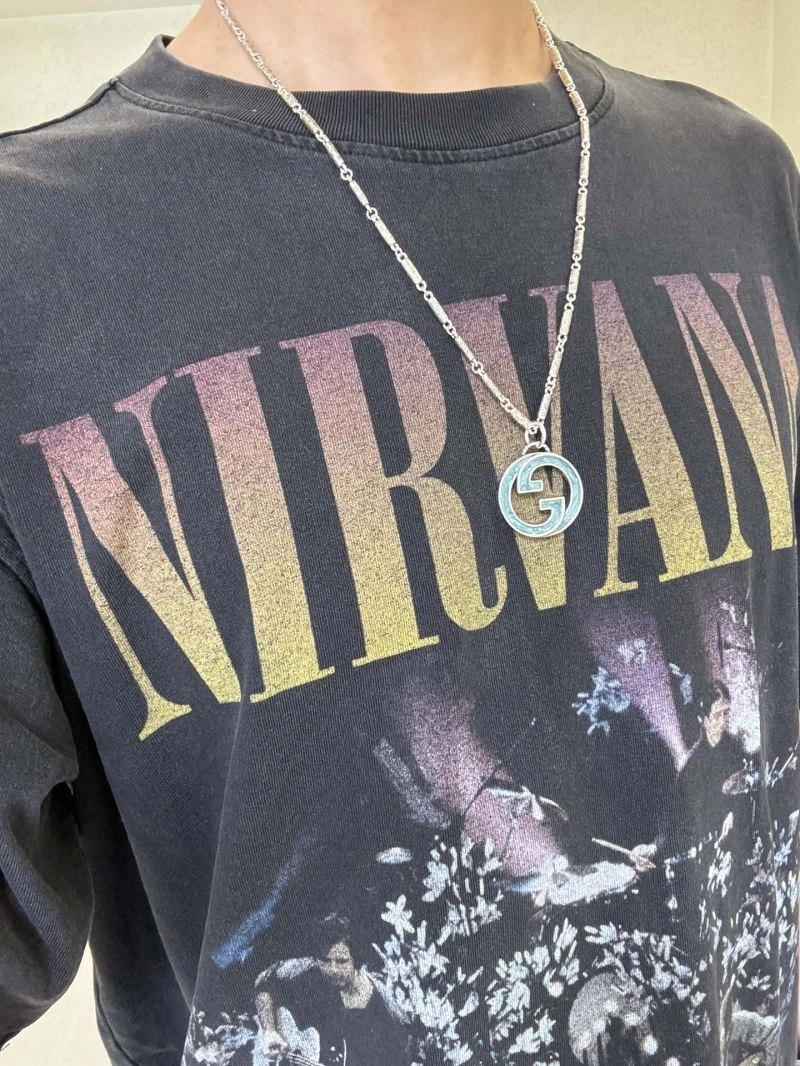 Indistinguishable Gucci Necklaces