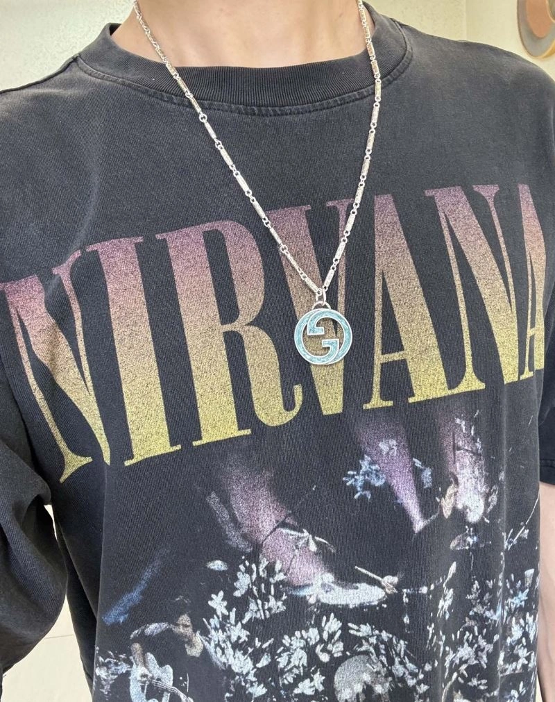 Indistinguishable Gucci Necklaces