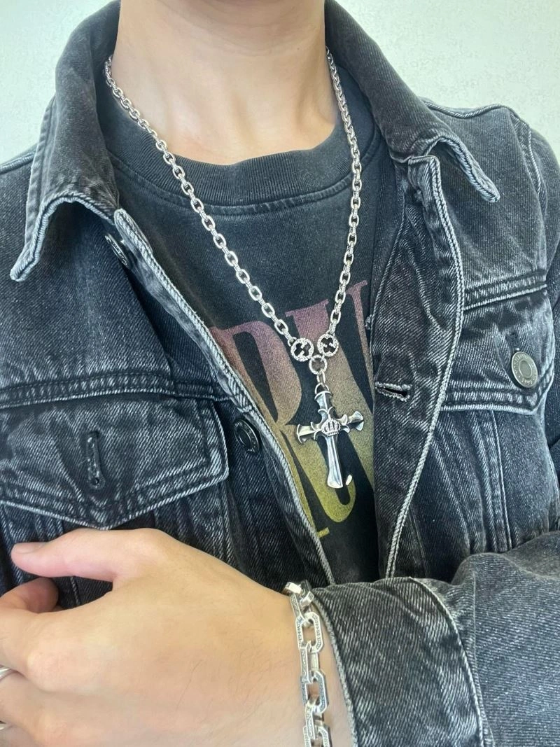 Inexpensive Gucci Necklaces