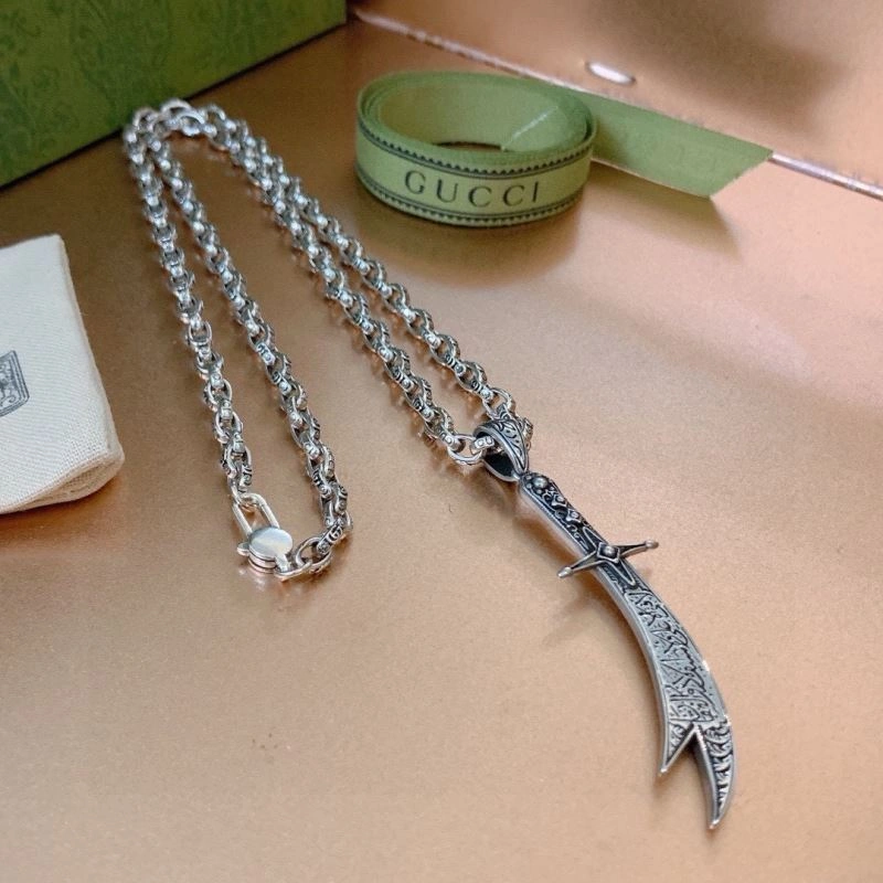 Official Gucci Necklaces