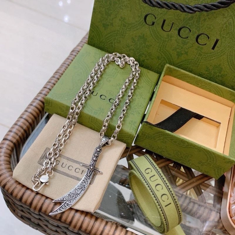 Official Gucci Necklaces