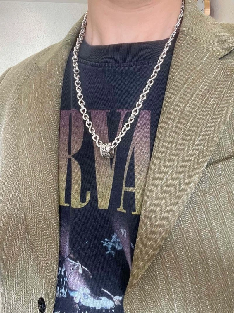 Accurate model Gucci Necklaces