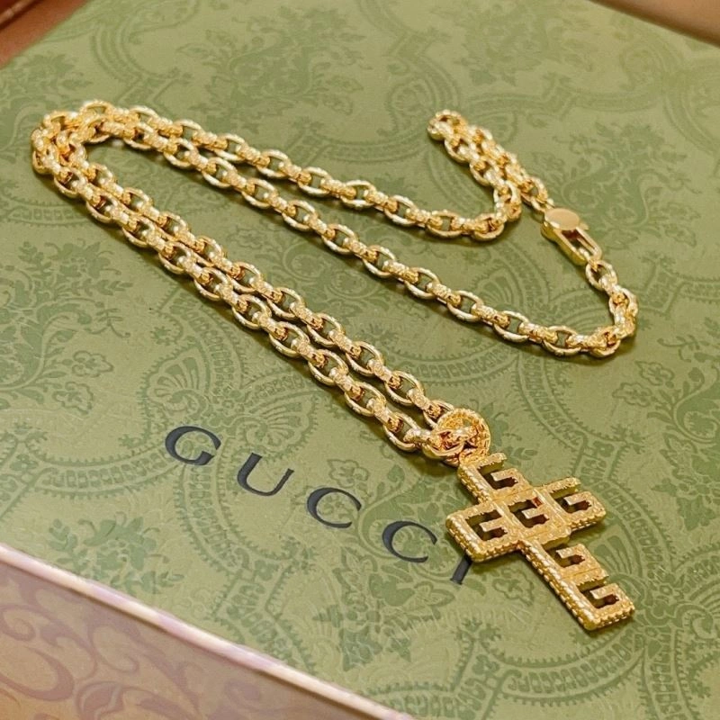 Bargain Gucci Necklaces