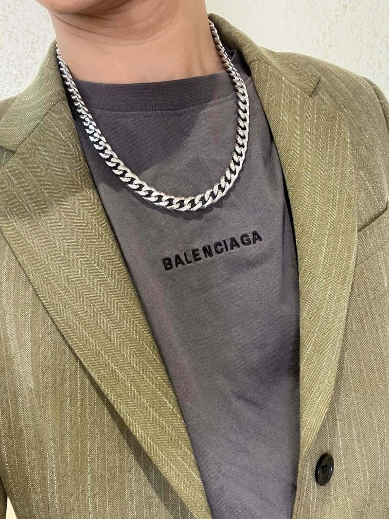 Exact replica Gucci Necklaces