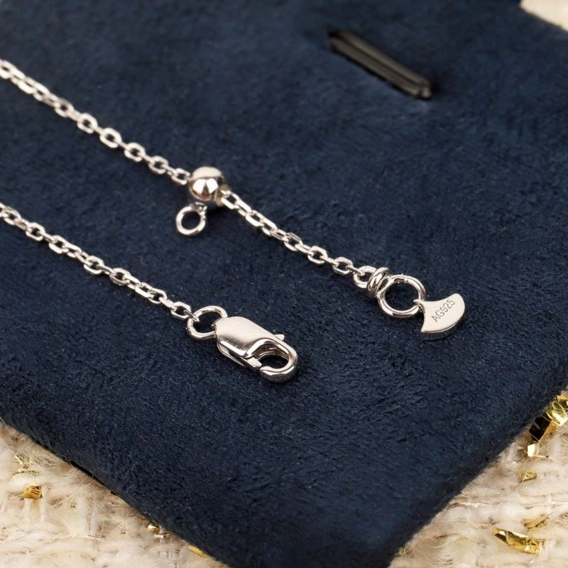 Accurate model Gucci Necklaces