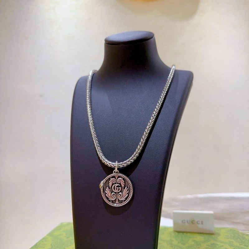 Official Gucci Necklaces