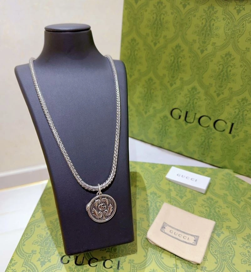 Official Gucci Necklaces