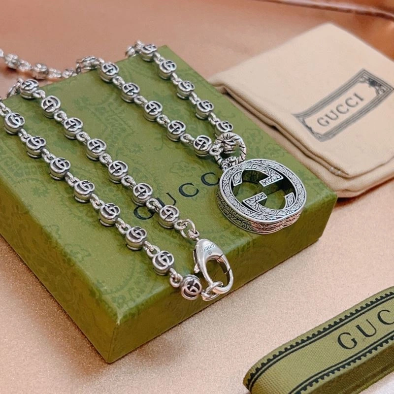Indistinguishable Gucci Necklaces