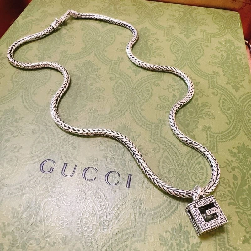 Legit Gucci Necklaces