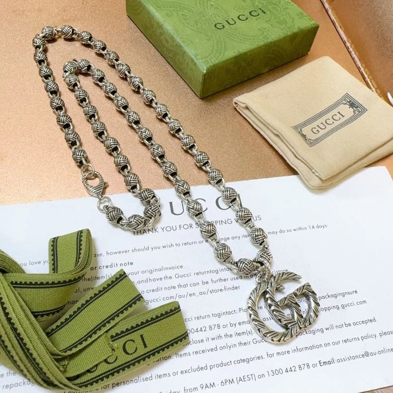 Indistinguishable Gucci Necklaces