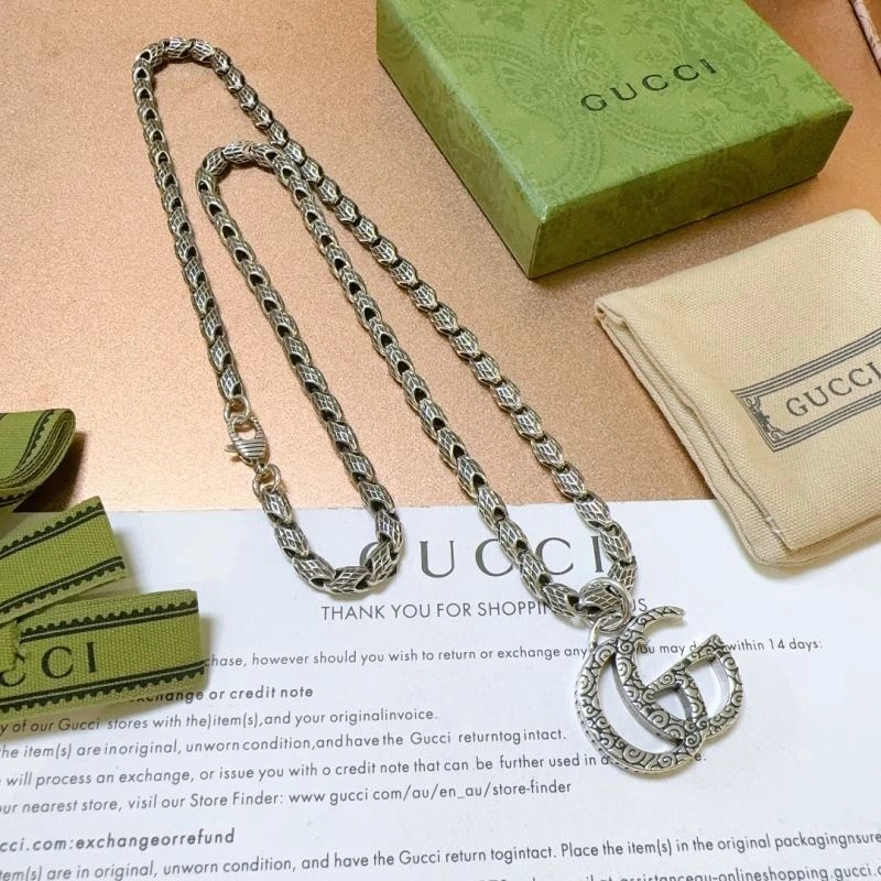 Indistinguishable Gucci Necklaces