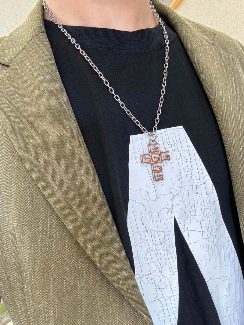 Accurate model Gucci Necklaces
